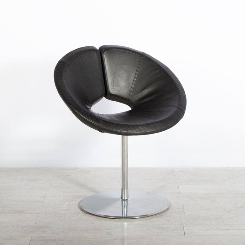 Leather Chair Hire | Black Little Apollo