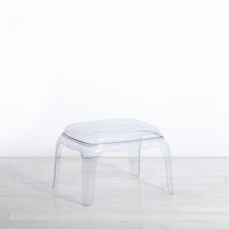 Clear Throne Table | Table Hire